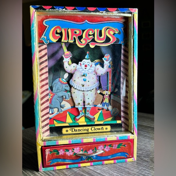 Circus Dancing Clown | Other | Vintage Musical Jewelry Box With Dancing ...